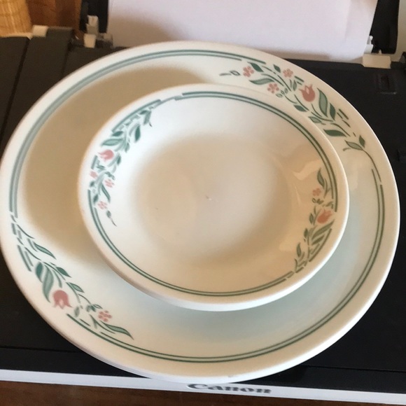 Corelle | Dining | Corelle Rosemarie Plates | Poshmark